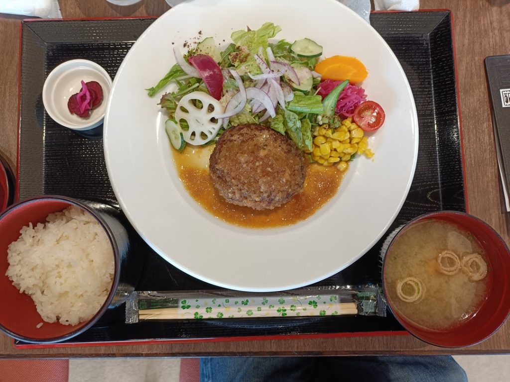 たんなかcafe360°(サンロクマル)【杵島郡】 | (有)フラターテック